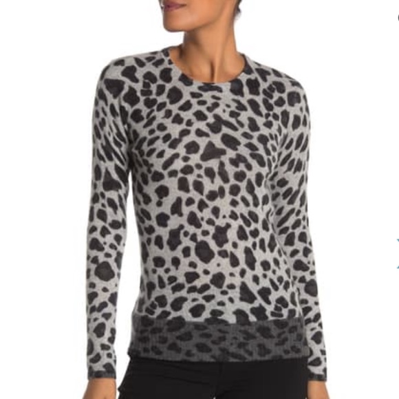 Magaschoni | Sweaters | Magaschoni Leopard Print Cashmere Sweater Small ...